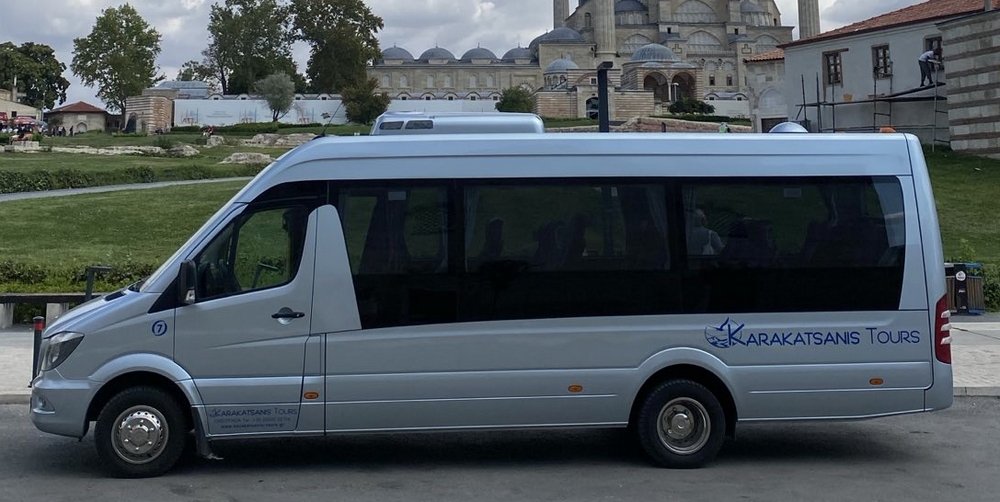 Το Premium Minibus του Karakatsanis Tours έφτασε! - Karakatsanis Tours ...